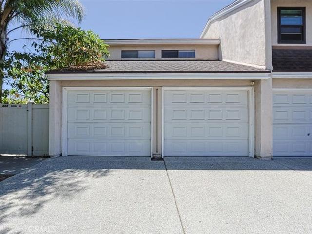 444 Bryson Spgs, Costa Mesa, CA 92627