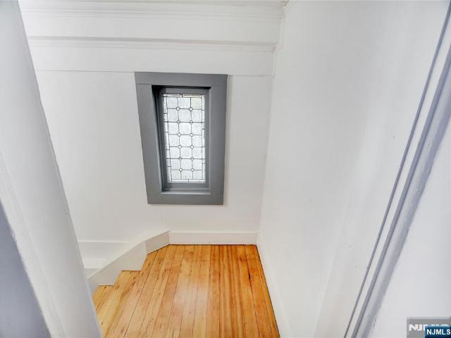 444 Broad Street # 442