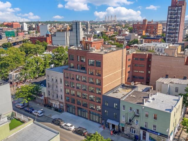 444 Graham Avenue 4C