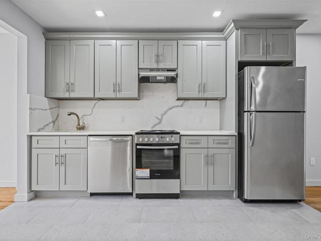 444 Graham Avenue 5G