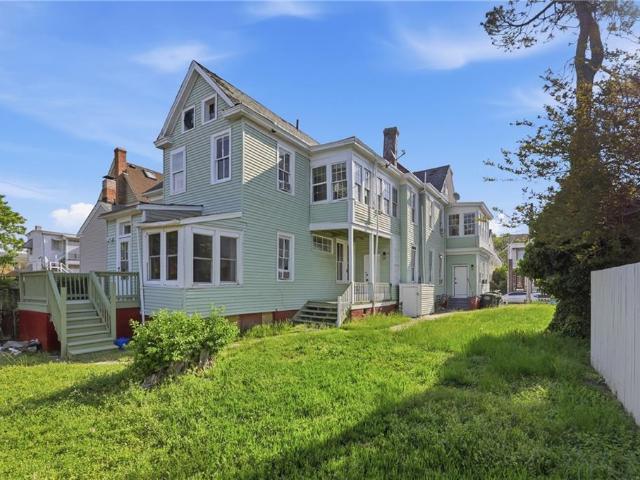 444 Dinwiddie ST