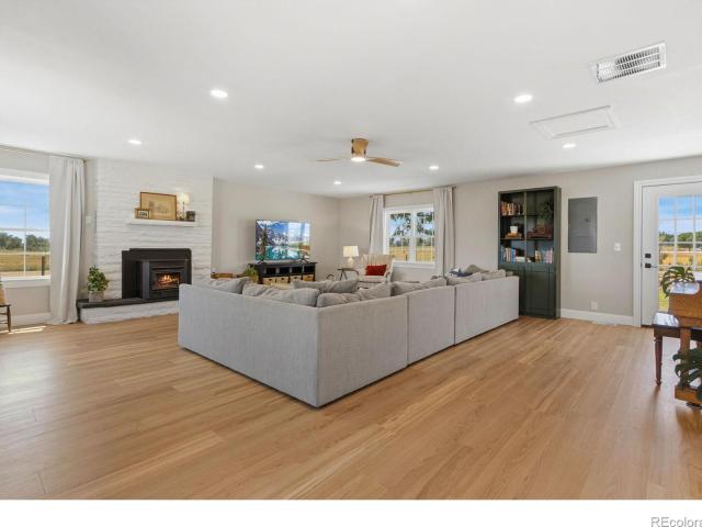 444 E County Road 68