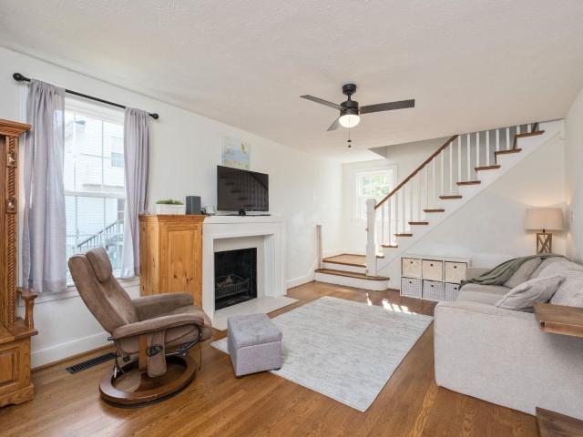 444 florence ave