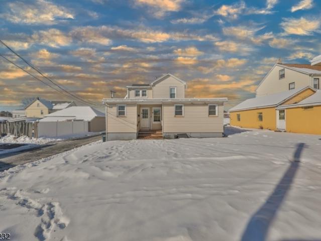 444 James St # B