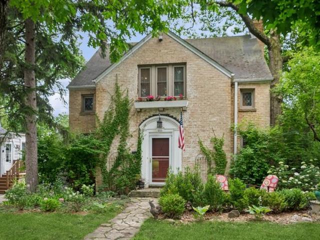 444 Oakdale Ave, Glencoe, IL 60022