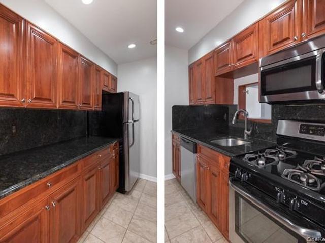 444 Lake Pointe Dr, Unit 444, Middle Island, NY 11953 | MLS #954472