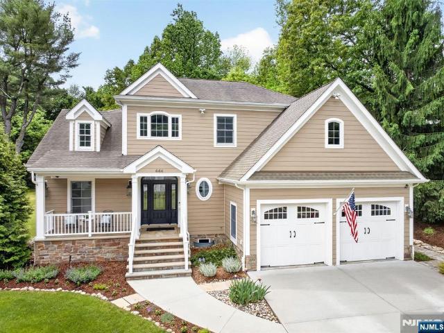 444 Lake Road