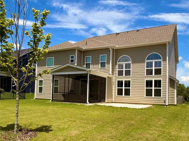 444 Lucky Drive NW