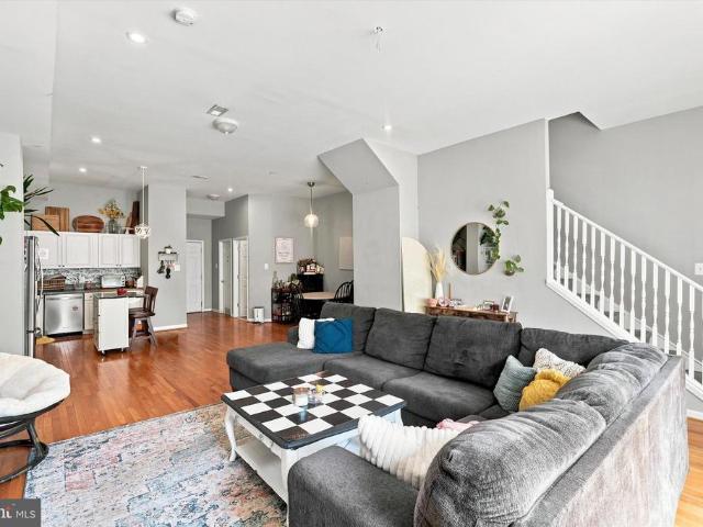 444 Moyer Street