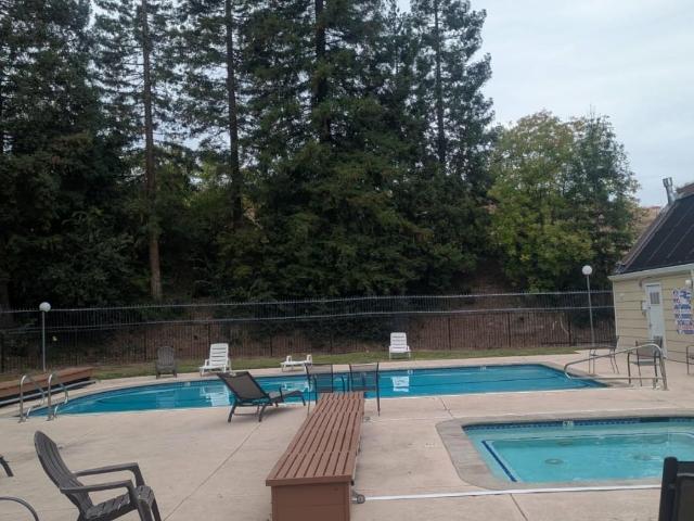444 Mill Rd