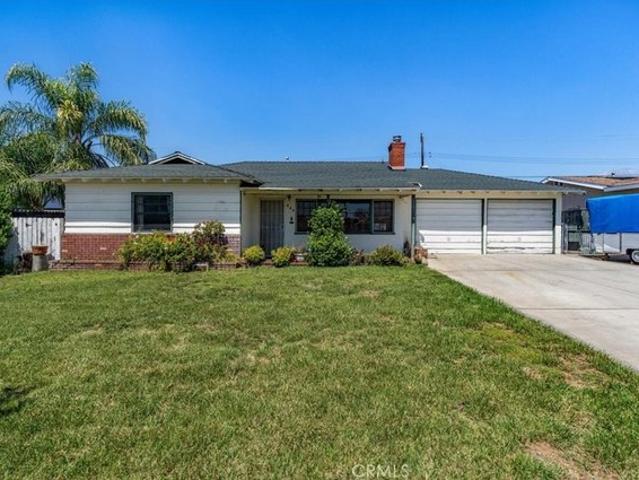 444 Myrtlewood Dr, Calimesa, CA 92320