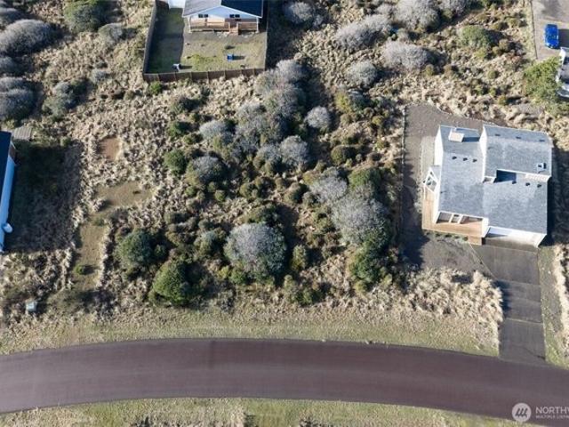 444 N Bel Air Loop SW, Ocean Shores, WA 98569