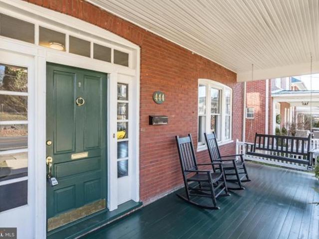 444 N Braddock St, Winchester, VA 22601
