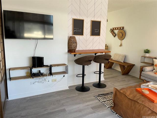 444 Nāhua St, Unit 1104, Honolulu, HI 96815 | MLS #202604 | Compass