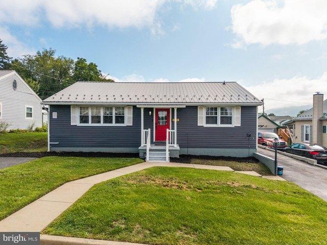 444 S Summit St, Lock Haven, PA 17745
