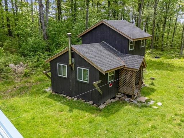 444 Potato Hl, Unity, NH 03743