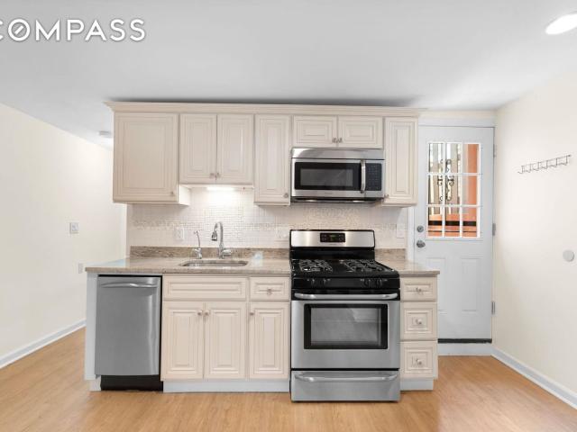 444 Pacific Ave 1, Jersey City, NJ