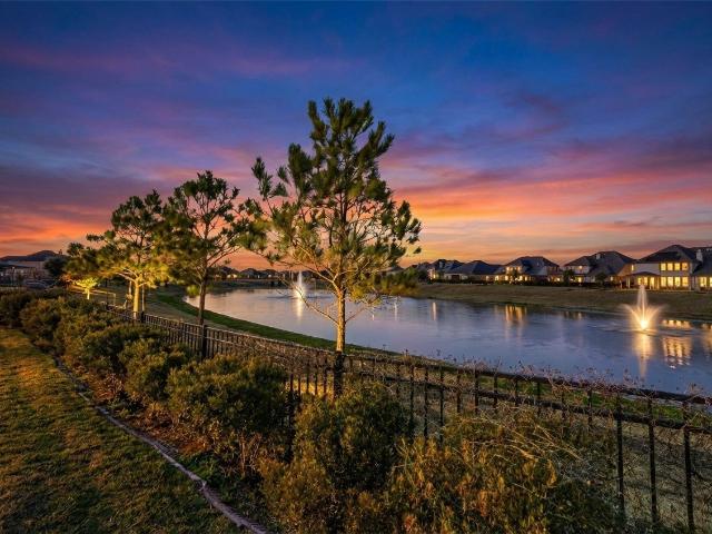 444 Round Lake Dr, Rosenberg, TX 77469 | MLS #59375 | Compass