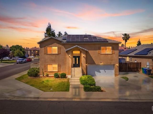 444 Rian Noelle Ct, Bakersfield, CA 93308