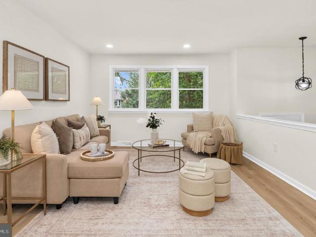 444 Ruth Road