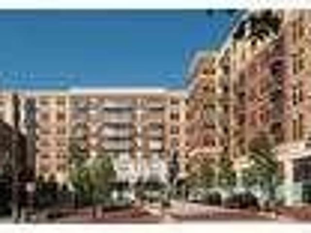 444 W Broad St #528, Falls Church, VA 22046