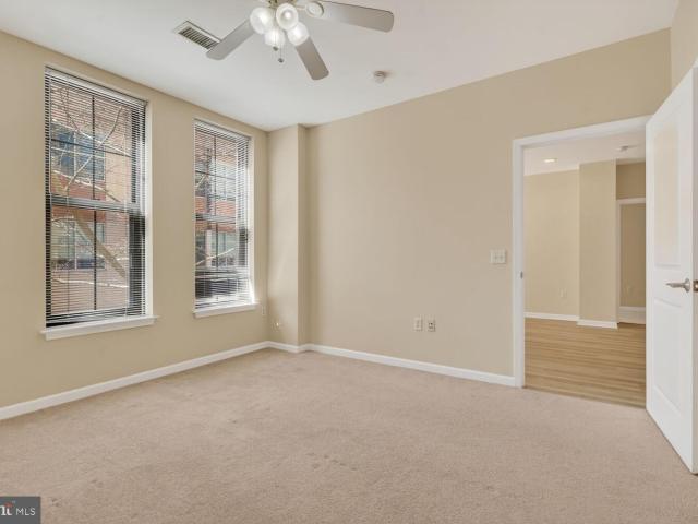 444 W Broad St, Unit 204, Falls Church, VA 22046 | MLS #VAFA2003