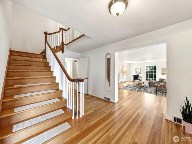 444 Washington Street