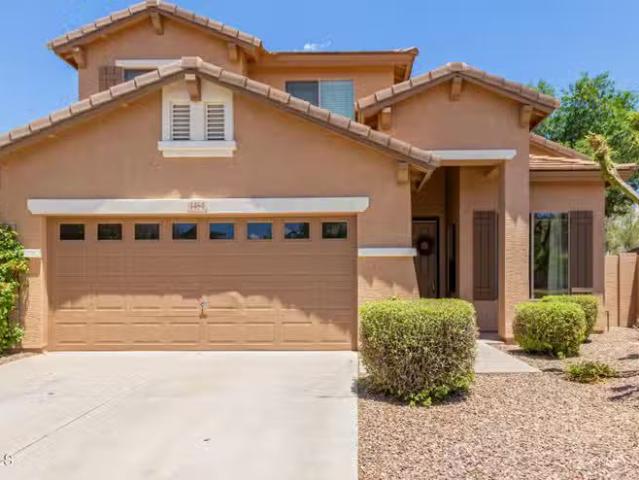 4454 E Sundance Ct, Gilbert, AZ 85297 MLS 6726972