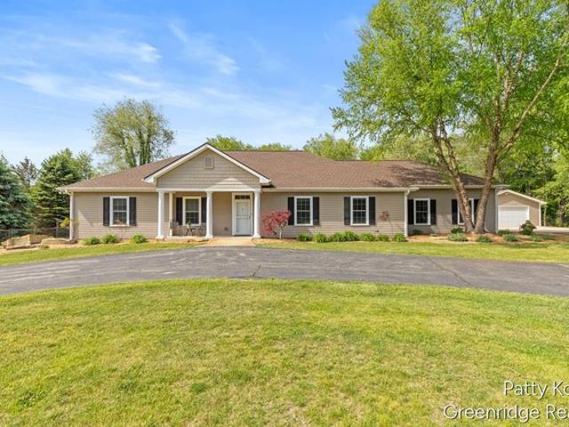 4454 Foxmoor Ct, Middleville, MI 49333