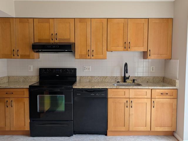 4454 Starling Ct, Woodbridge, VA 22193 | Compass