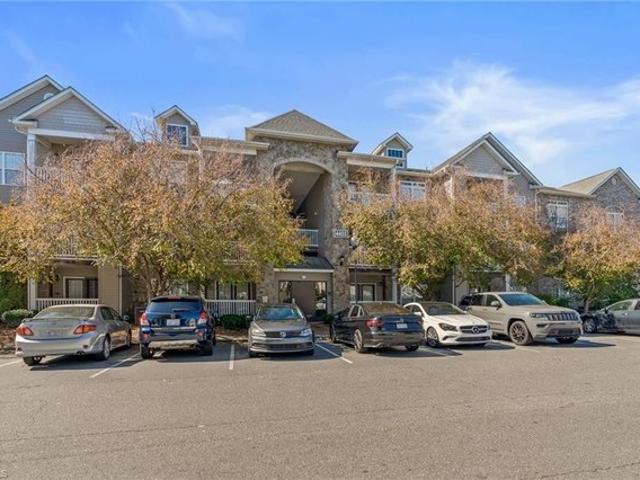 4455 Brassfield Dr Unit 209, Winston Salem, NC 27105