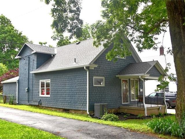 4455 Cambridge St, Kansas City, KS 66103