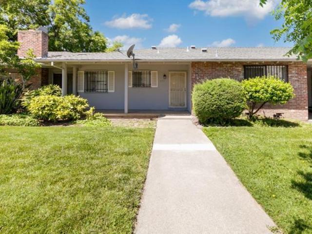 4455 Dorset St, Stockton, CA 95207