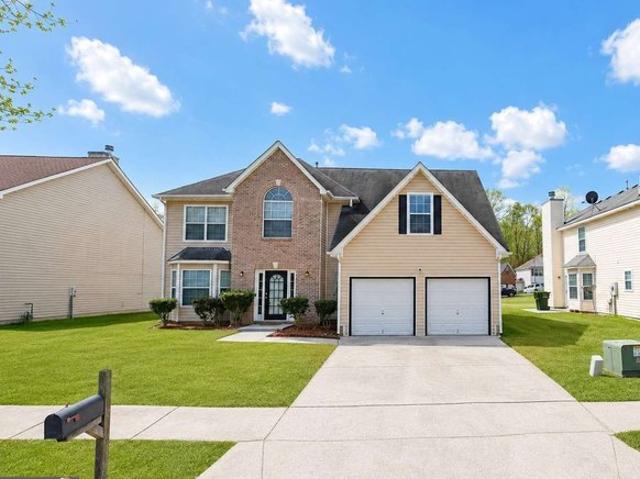 4455 Ivy Fork Dr, Loganville, GA 30052