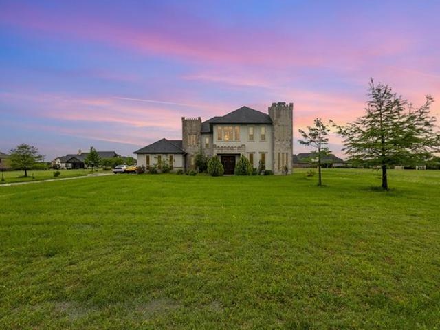 4455 Lake Breeze Dr, McKinney, TX 75071
