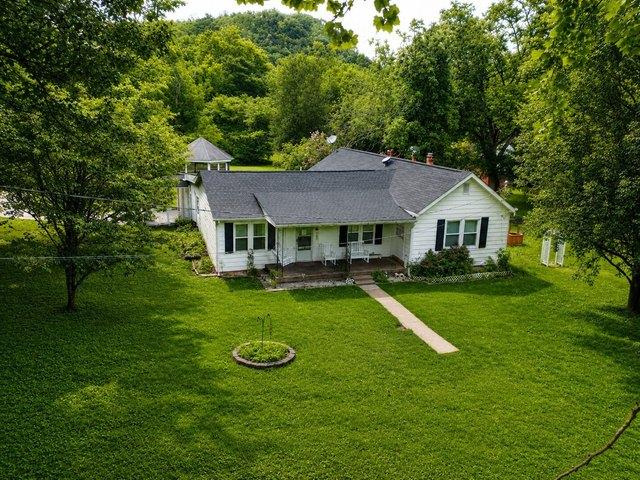 4455 Pond Creek Rd, Pegram, TN 37143