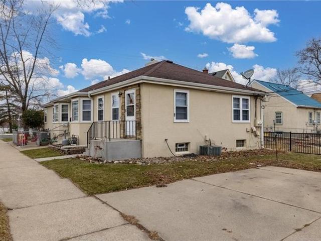 4459 28th Ave S, Minneapolis, MN 55406