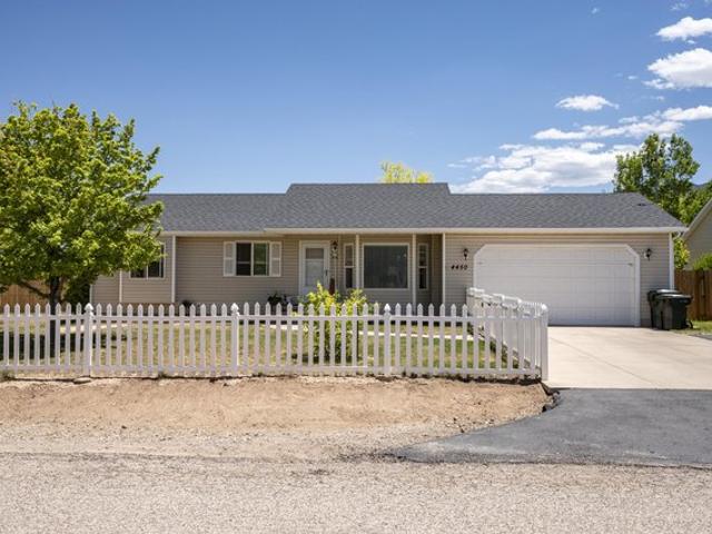 4450 N Oregon Trl, Enoch, UT 84721