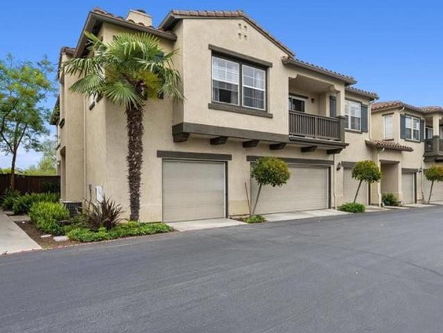 4450 Brisbane Way Unit 6, Oceanside, CA 92058