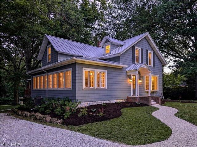 4450 Greenwich Rd, Norton, OH 44203