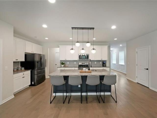 4450 Richmond Court
