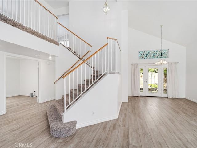 4450 st E