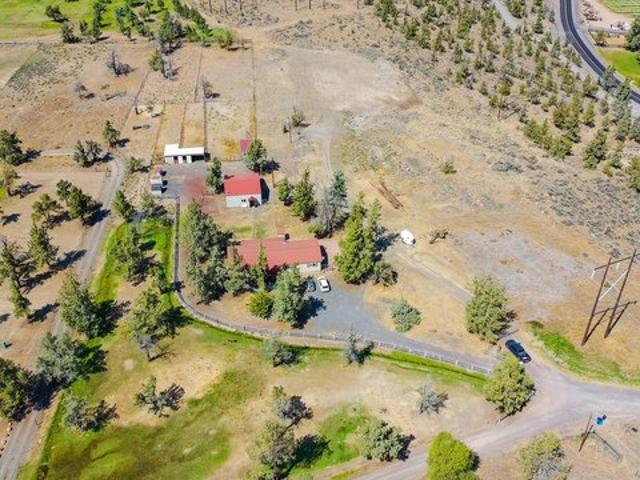 4451 NW Quince Ln, Redmond, OR 97756