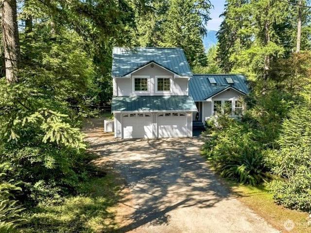 44522 SE 166th St, North Bend, WA 98045
