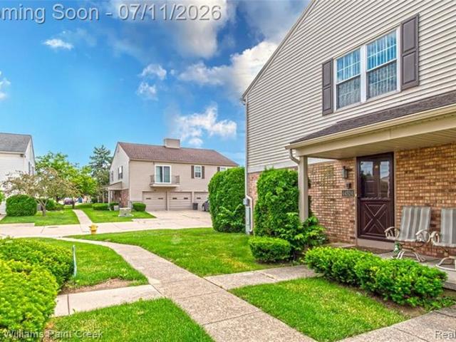 44524 N Bunker Hill Dr Unit 112, Clinton Township, MI 48038