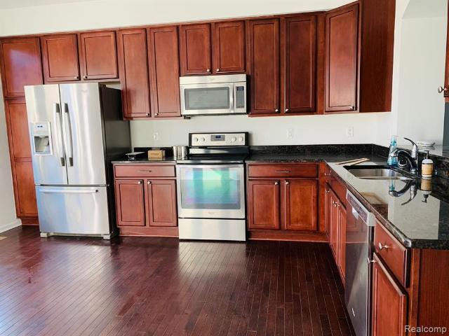 44525 Gwinnett Loop