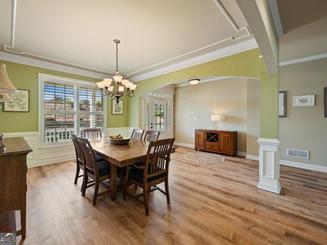 4452 Sandhurst Place