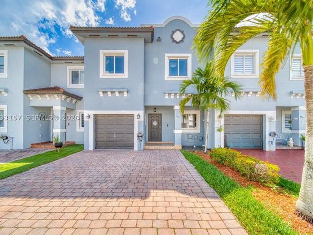 4453 SW 163rd Pl, Miami, FL 33185