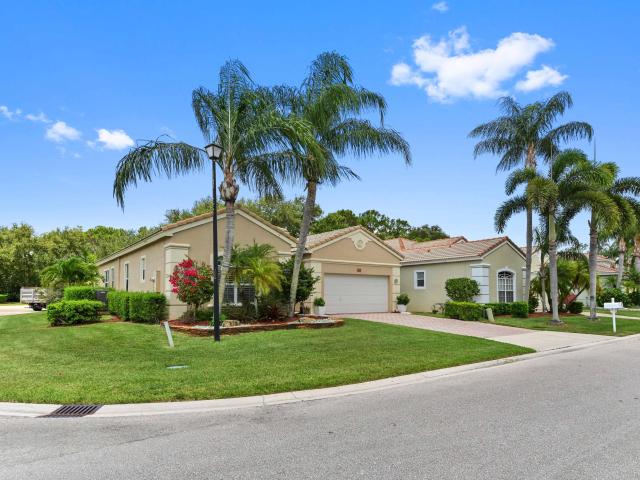 4453 San Andros, West Palm Beach, FL 33411 | MLS #R11166