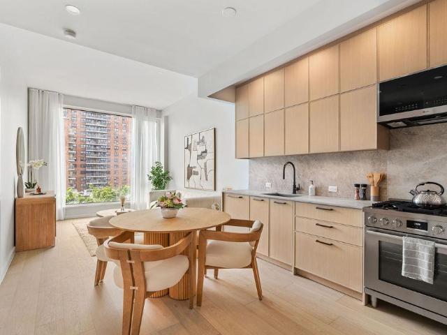 445 5th Avenue, Brooklyn, NY